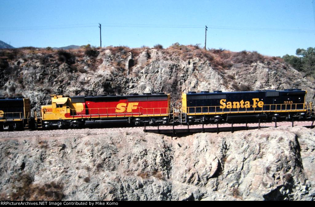 ATSF SD45-2 5818